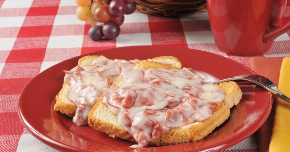 Recipe for how to make shit on a shingle - SOS - Gimme Recipe