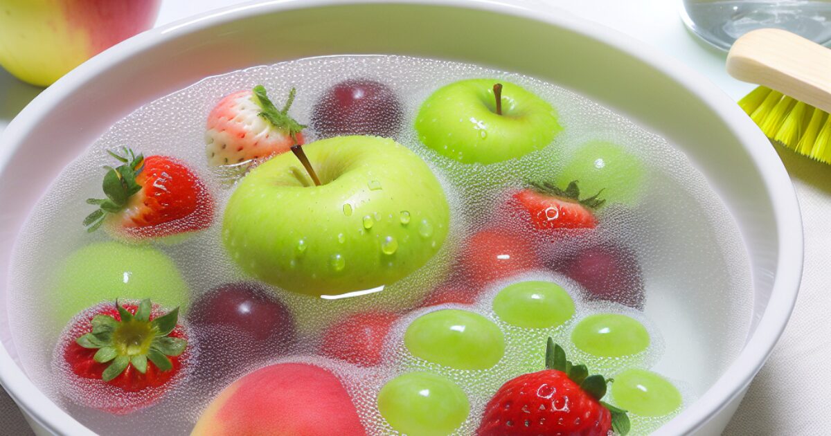 Refreshing Clean: Unlocking the Secret of Washing Fruit with Baking ...